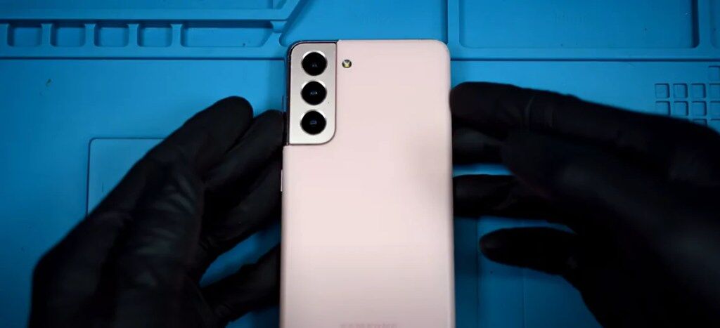 Samsung S21 Screen Repair Guide: 20 Steps to Restore Phone